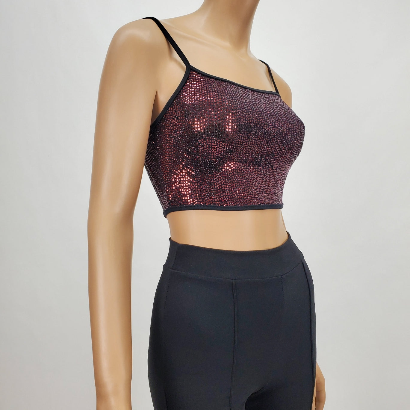 Sequins Spaghetti Strap Crop Tank Top (Burgundy) – JUSHVI